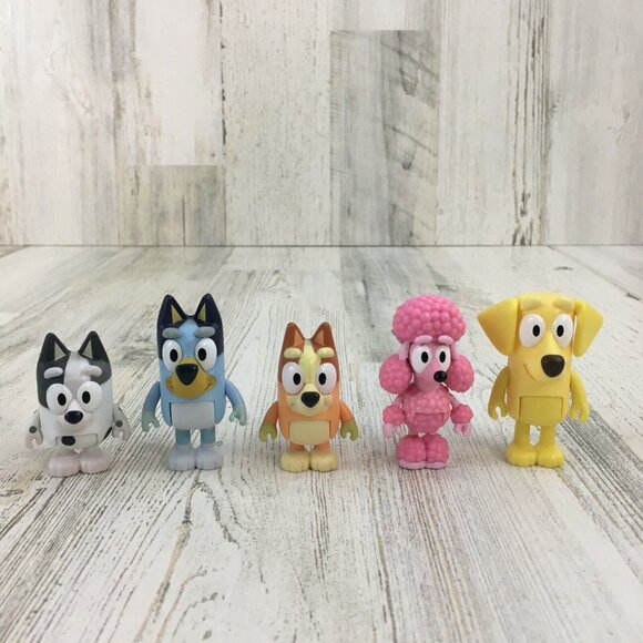 Moose | Toys | Bluey Lot Of 5 Friend Figures Toys Muffin Coco Lucky ...
